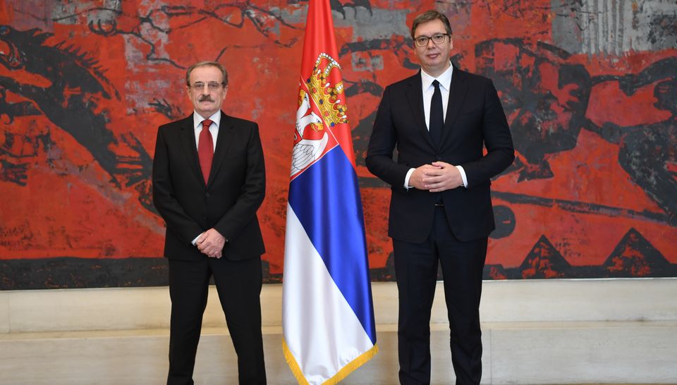 Predsednik Vučić primio je akreditivna pisma novog ambasadora Republike ... Predsednik Vučić primio je akreditivna pisma novog ambasadora Republike ...