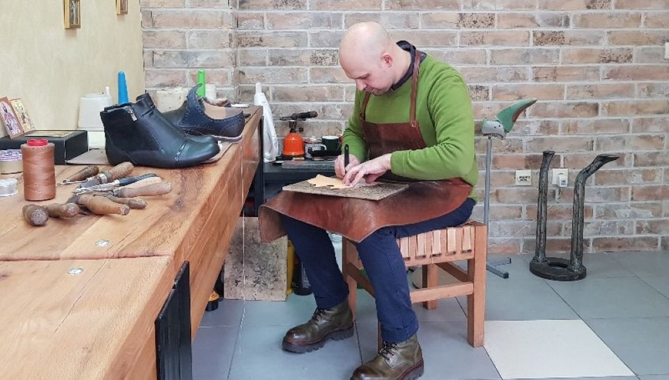 Cipele po meri čoveka | Predsednik Republike Srbije