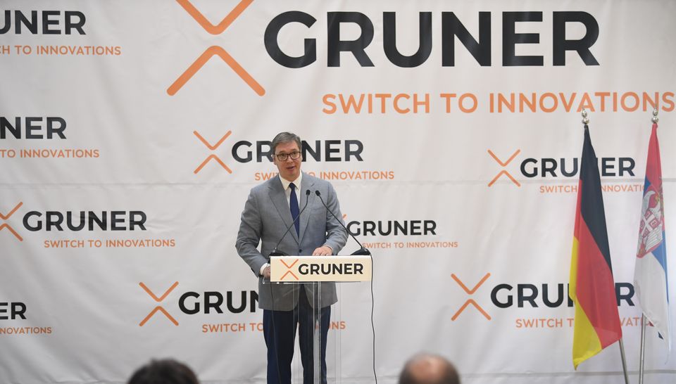 Председник Вучић на свечаном отварању новог производног погона "Gruner ...